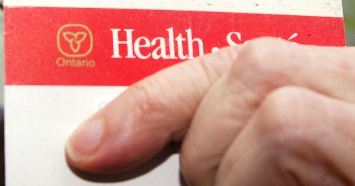 Red and white Ontario health cards will no longer be accepted as of ...