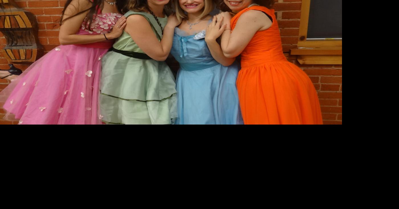 ‘The Marvelous Wonderettes’ — a mesmerizing musical blast from the past