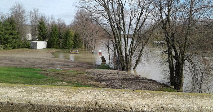 Flood warning continues for Renfrew County as water levels rise