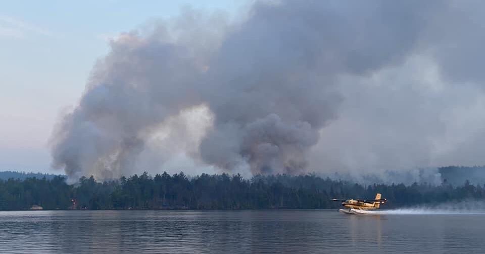 Wildfire evacuates residents on Centennial Lake near Calabogie