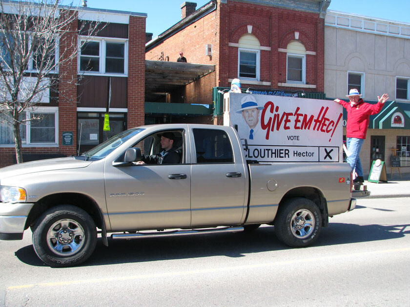 Billboard approach for Clouthier