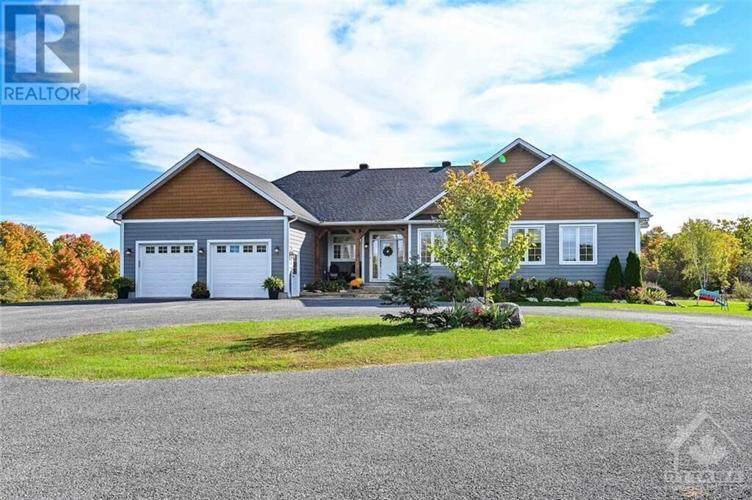 What does a $1M home look like in Smiths Falls