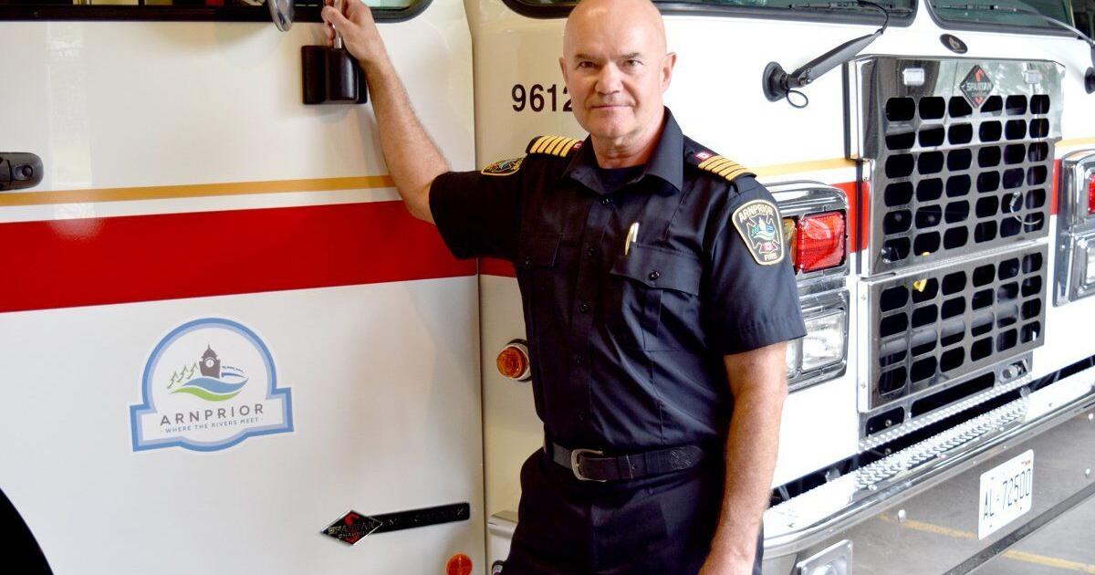 Former Renfrew fire chief receives support from Ontario Association of ...