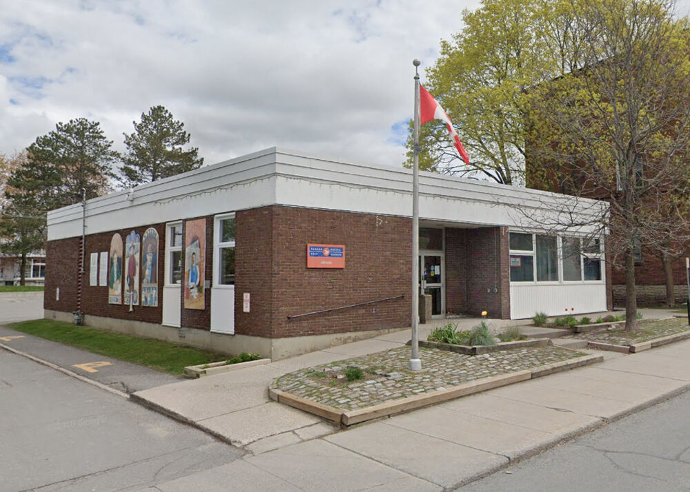 Almonte post office reopens after investigation into suspicious package
