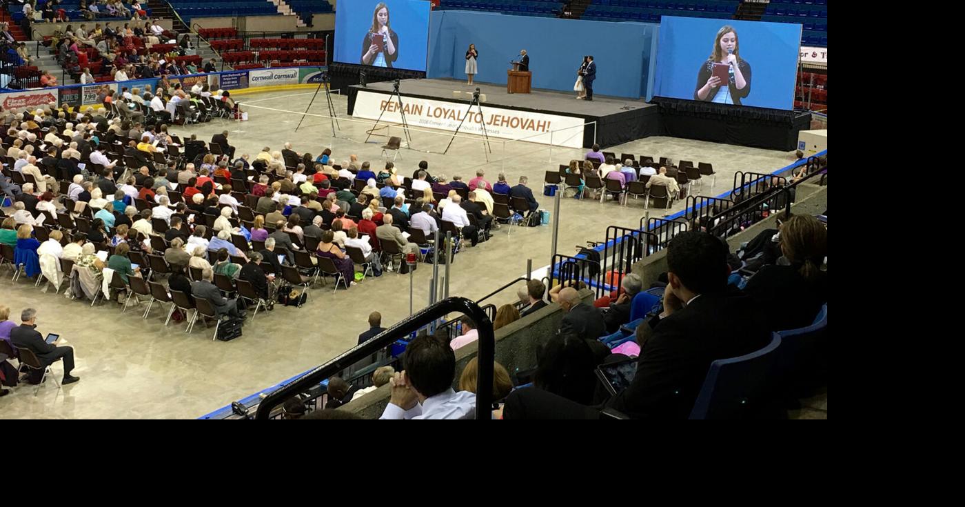 Thousands of Jehovah's Witnesses to area convention highlighting loyalty