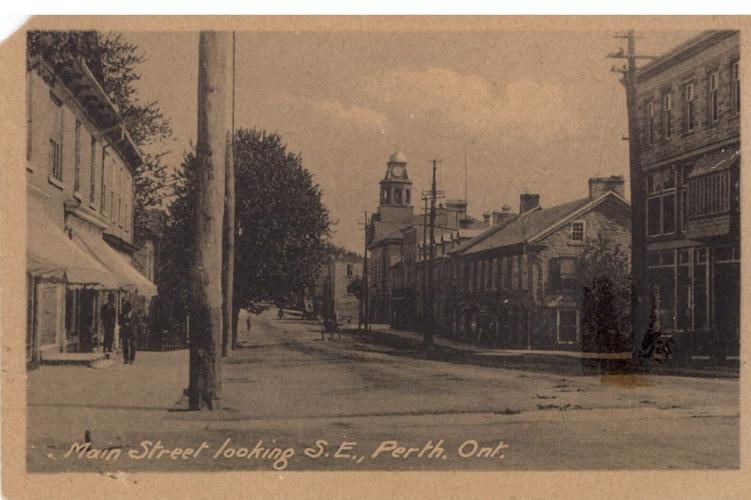 Perth vintage boutique moves to new Gore Street location