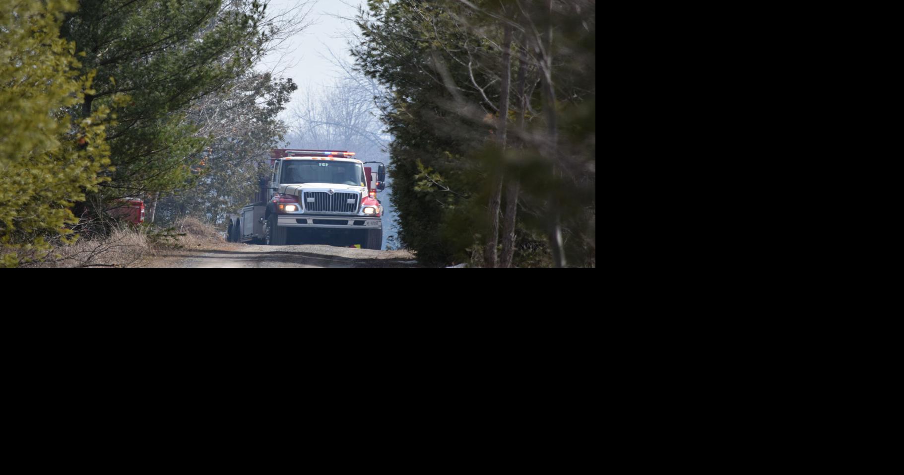 Firefighters battle grass fire in Beckwith
