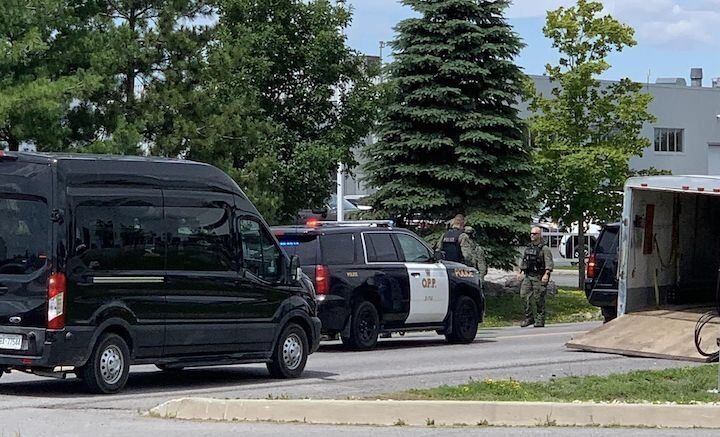 OPP conducts ‘high-risk traffic stop’ in Carleton Place