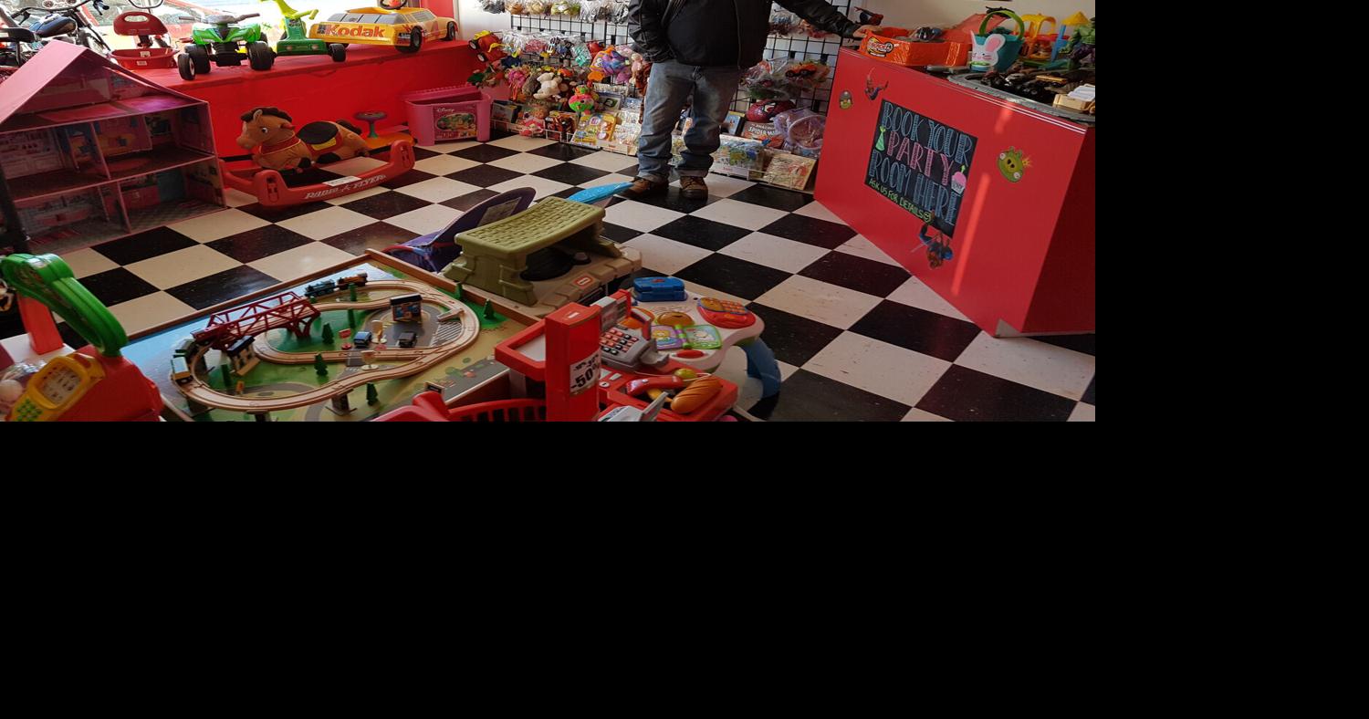A little bit of Toy Heaven coming to Russell Street, Smiths Falls