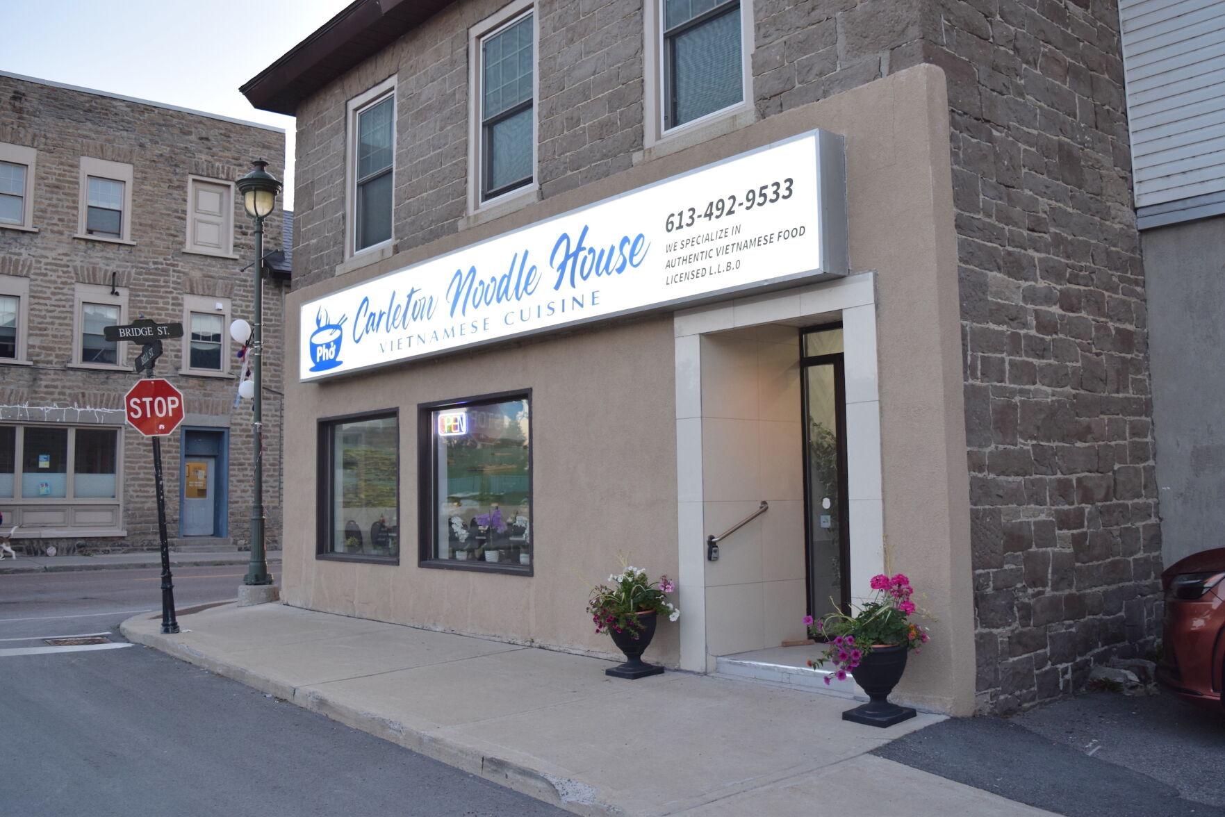 Carleton Noodle House opens in Carleton Place
