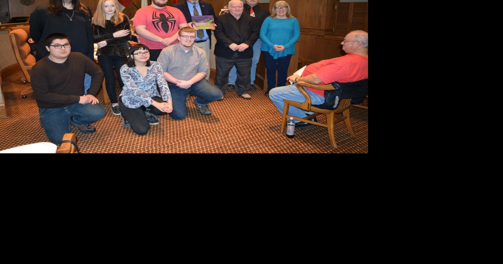 SFDCI Indigenous students honoured for role in Smiths Falls powwow