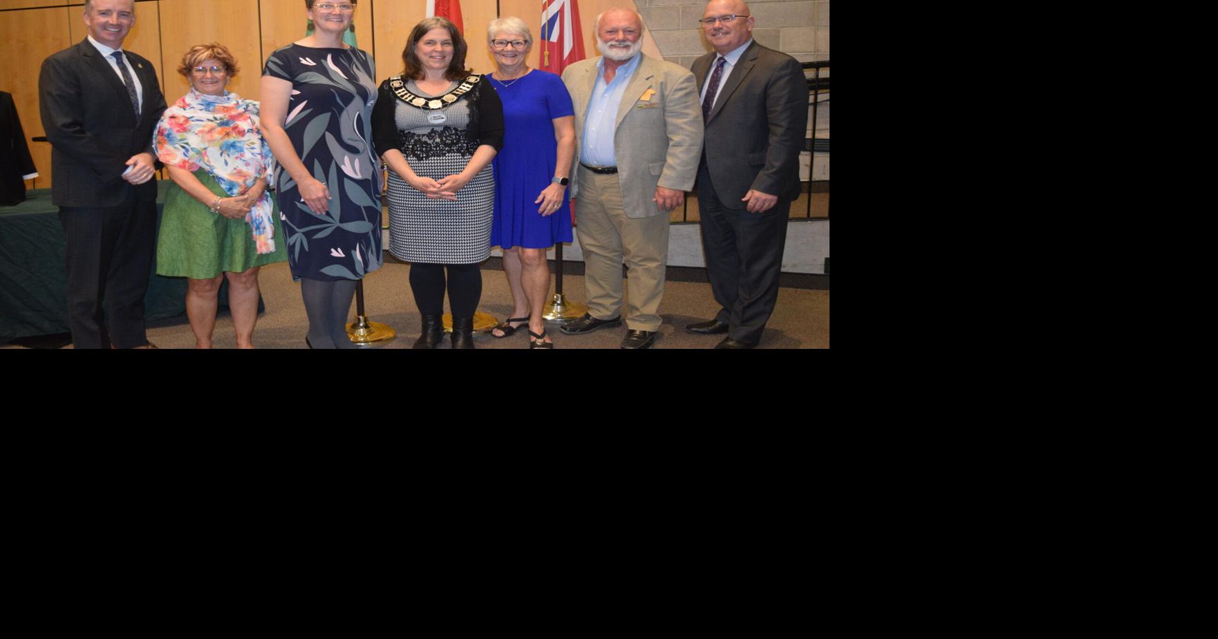 North Grenville marks 25th anniversary with new mayoral chain of office