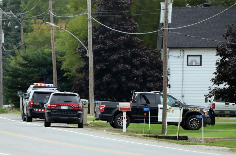 'Active investigation': Heavy police presence in Smiths Falls area