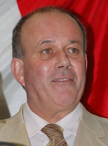 Former Arnprior councillor running up the Valley