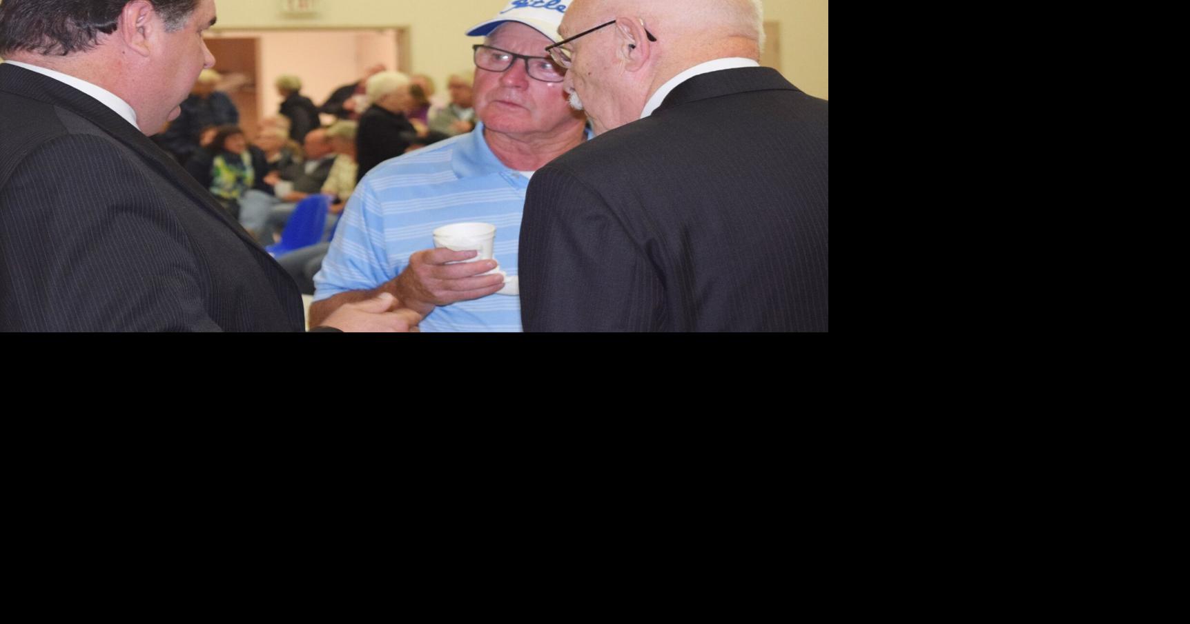 Horton mayor hopefuls exhibit contrasting leadership styles