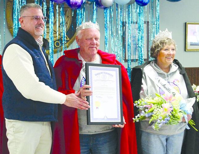 Perchville kicks off with Coronation Breakfast | News | iosconews.com