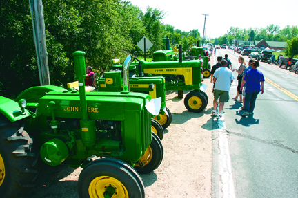 Cars, trucks, tractors and more at Withrow | | isanti-chisagocountystar.com