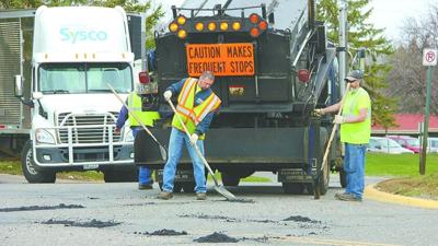 Talking potholes with University of Minnesota | News | isanti ...