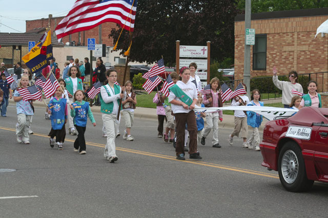 Pine City Memorial Day parade | | isanti-chisagocountystar.com