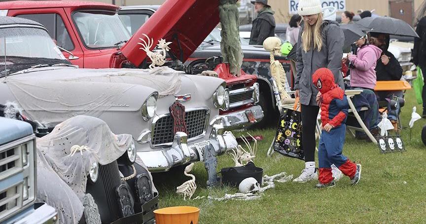 Frankensteiner’s Ball kicks off ‘Trunk or Treat’ season | News | isanti ...