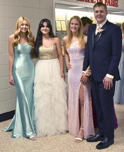 North Branch students get fancy for prom | News | isanti ...