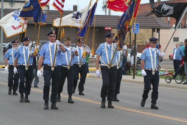 Pine City Memorial Day parade | | isanti-chisagocountystar.com