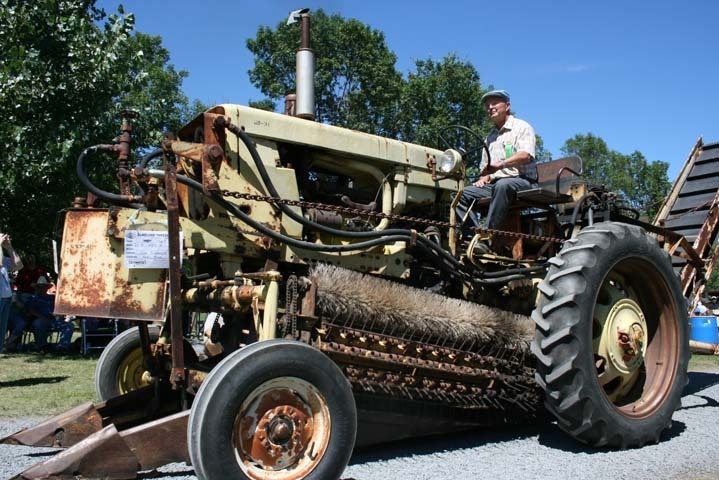 Almelund Threshing Show | | isanti-chisagocountystar.com