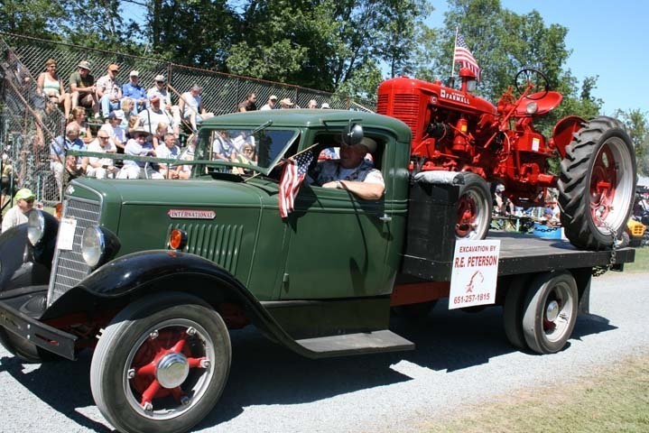 Almelund Threshing Show | | isanti-chisagocountystar.com