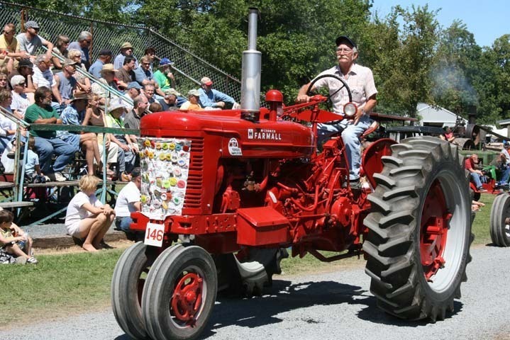 Almelund Threshing Show | | isanti-chisagocountystar.com