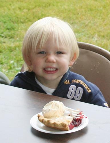 **Photos** Braham Pie Day | | isanti-chisagocountystar.com