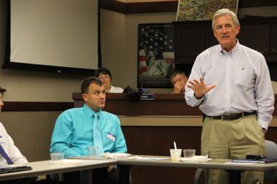Nolan visits Cambridge | News | isanti-chisagocountystar.com