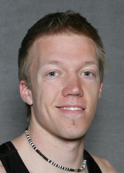 Cole Carlson crowned MIAC 400-meter dash champion | | isanti ...