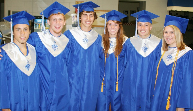In photos: Mora High School graduation | | isanti-chisagocountystar.com