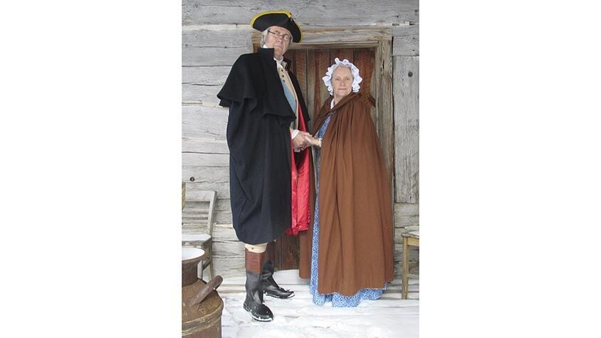 Cambridge resident honors lineage back to American Revolution | News ...
