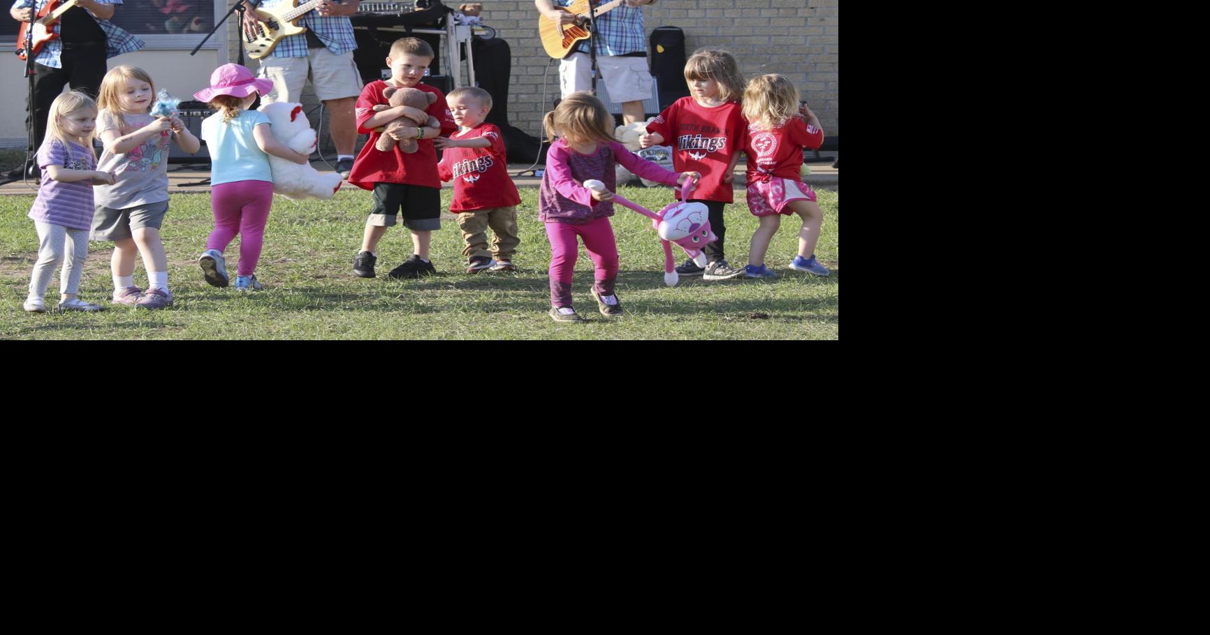 Teddy Bear Band gets kids movin’ and groovin’ | News | isanti ...