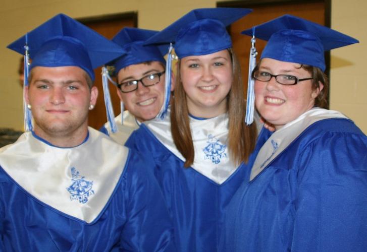 In photos: Mora High School graduation | | isanti-chisagocountystar.com