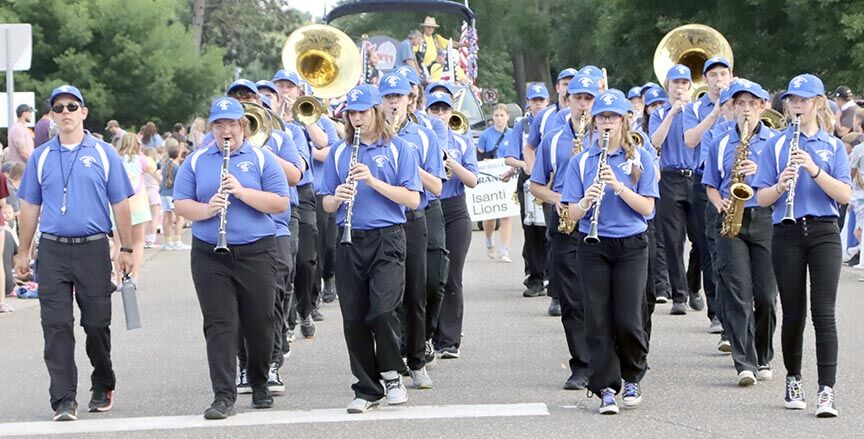 Isanti Rodeo/Jubilee Days parade brings seemingly endless entertainment ...