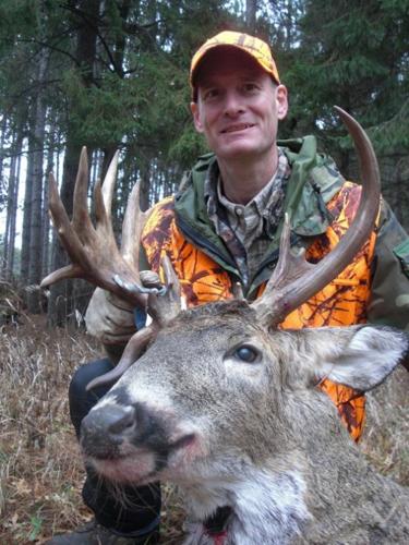 [photos] In the bag: 2009 deer hunting | | isanti-chisagocountystar.com