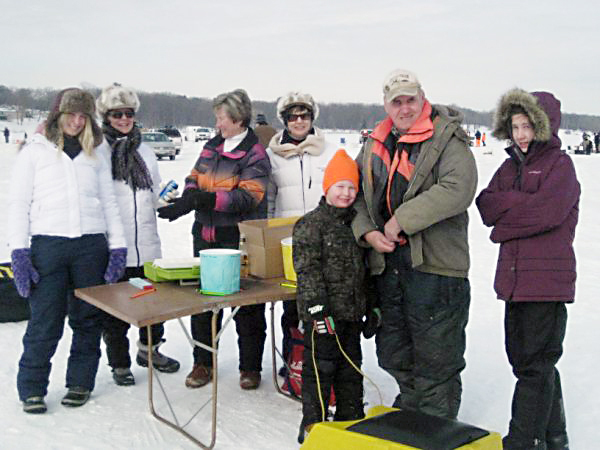 Local Lakes Host Ice Fishing Contests | | isanti-chisagocountystar.com