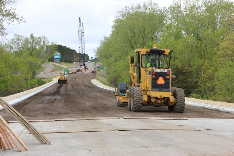 Highway 95 bridge in Cambridge nears completion | News | isanti ...