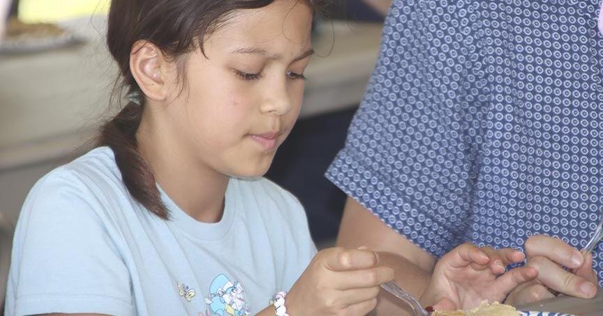 Braham Pie Day serves up delicious deserts | News | isanti ...