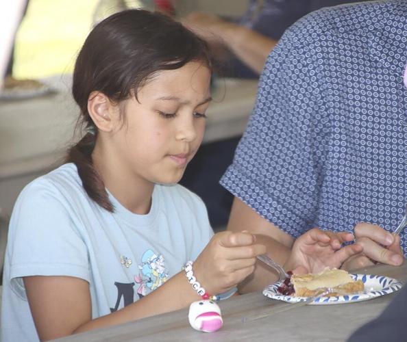 Braham Pie Day serves up delicious deserts | News | isanti ...