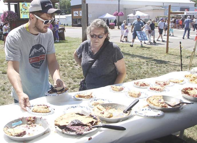 Braham Pie Day serves up delicious deserts | News | isanti ...