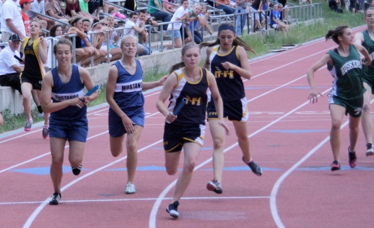 Mora turns heads at section track and field meet | | isanti ...
