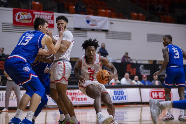 IN PHOTOS: Sam Houston opens CUSA play against Louisiana Tech (Men's ...