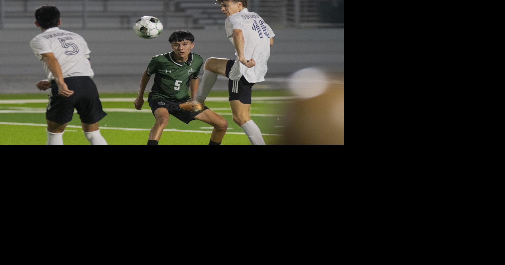 IN PHOTOS: Huntsville defeats Nacogdoches at HISD Stadium (Boys soccer ...