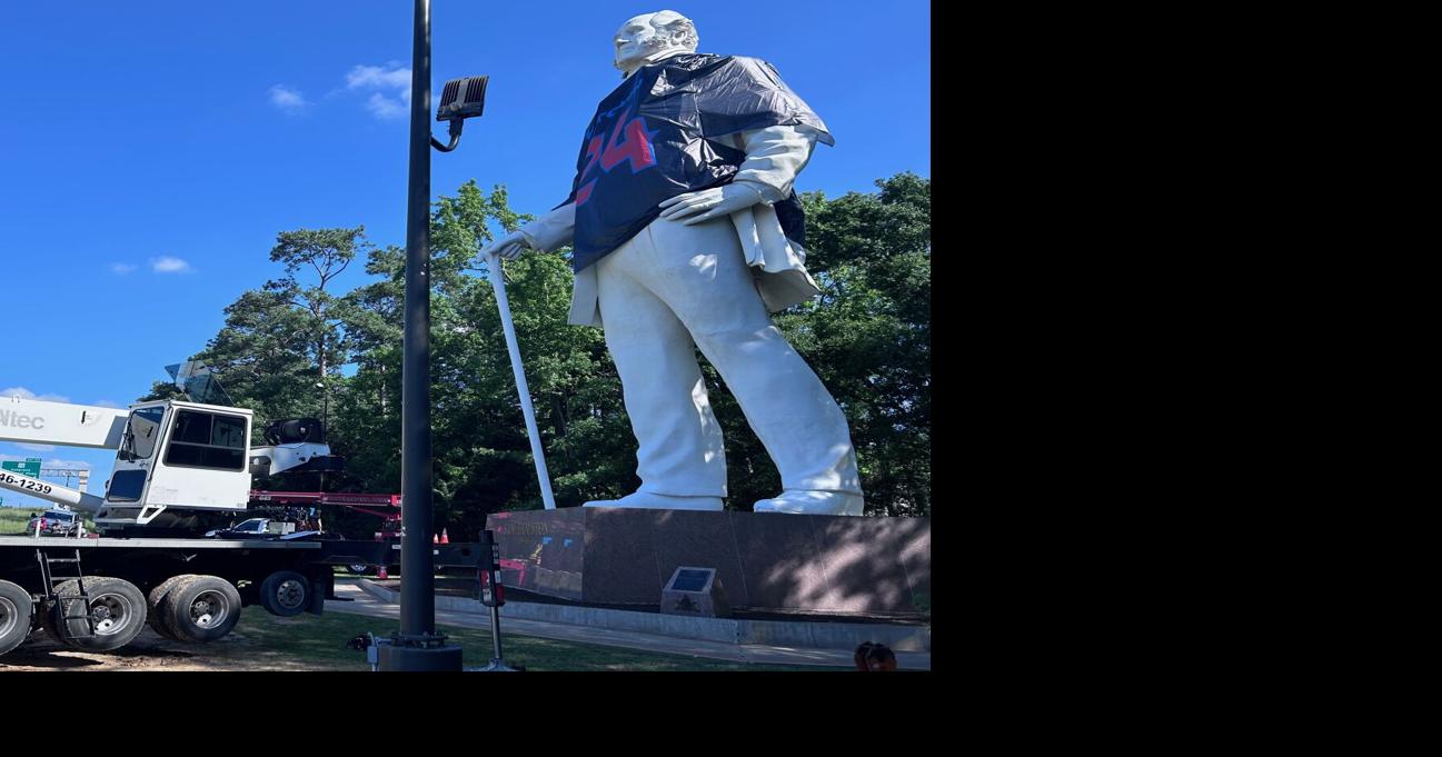 Houston Texans unveil new look at Sam Houston Statue | Gallery ...