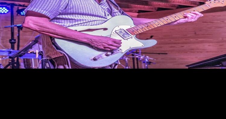 Billy Hillman Has Guitar, Will Travel | Living | itemonline.com