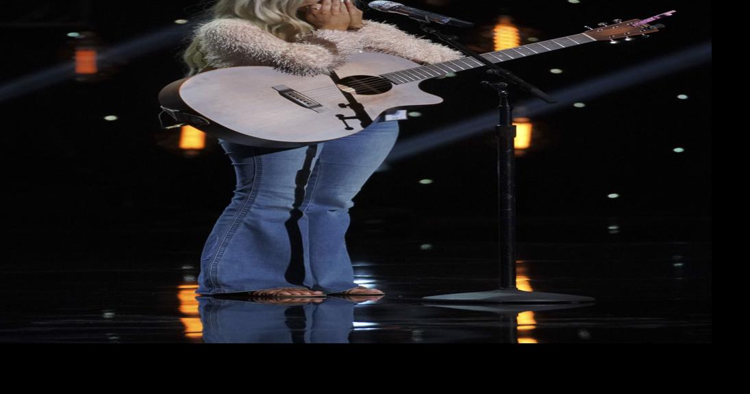 VIDEO: Laci Kaye Booth performs "Natural Woman" on American Idol | News ...