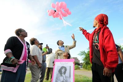 Family, friends remember unsolved murder victim | News | itemonline.com